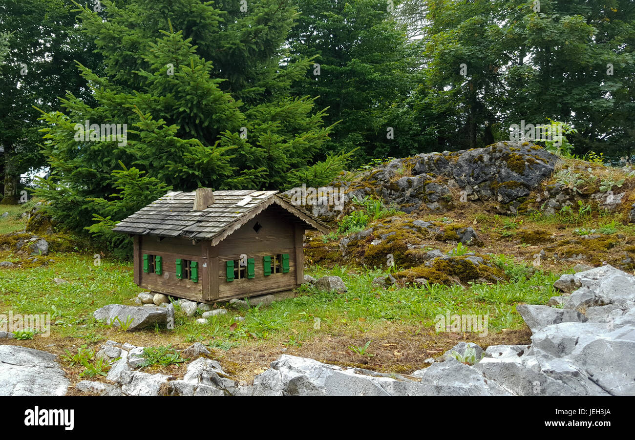 Isolated Cabin in the woods Stock Photo - Alamy