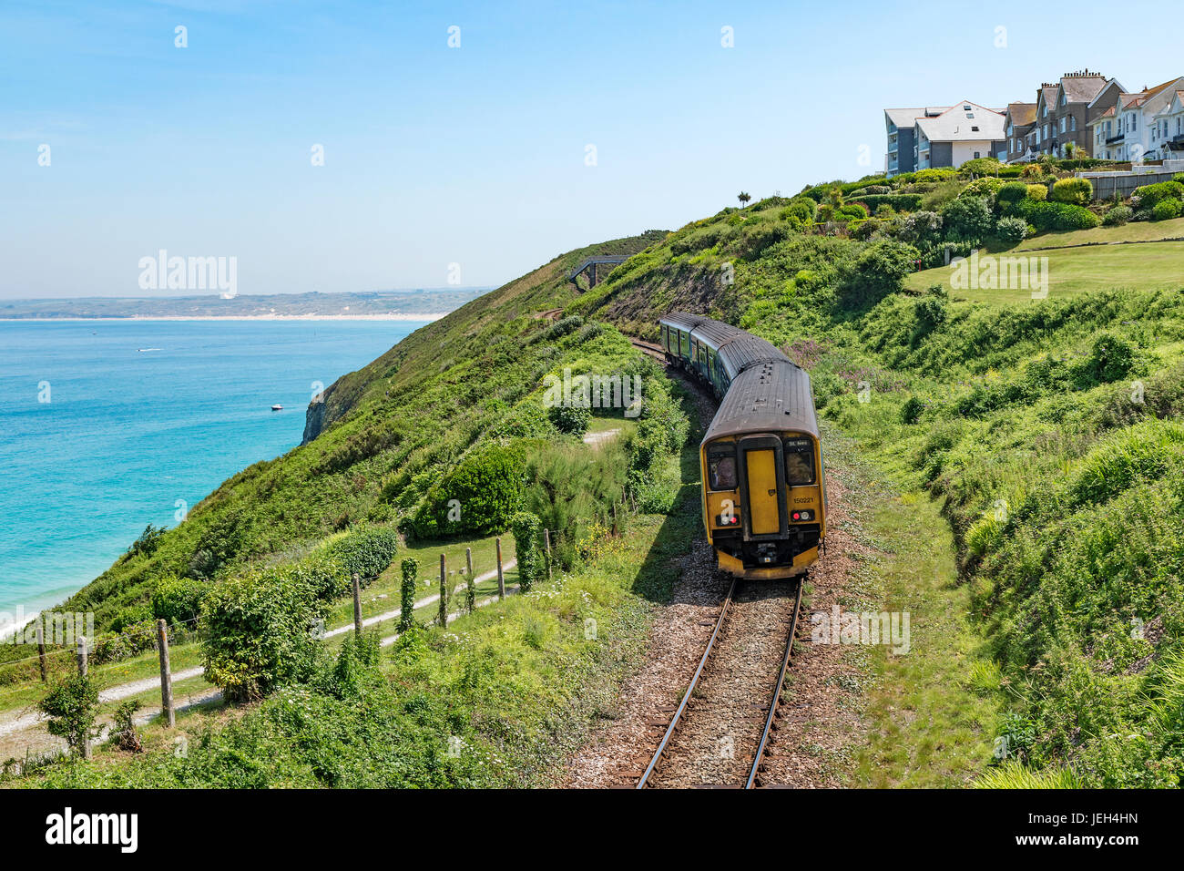 Cornish coast railway line hi-res stock photography and images - Alamy