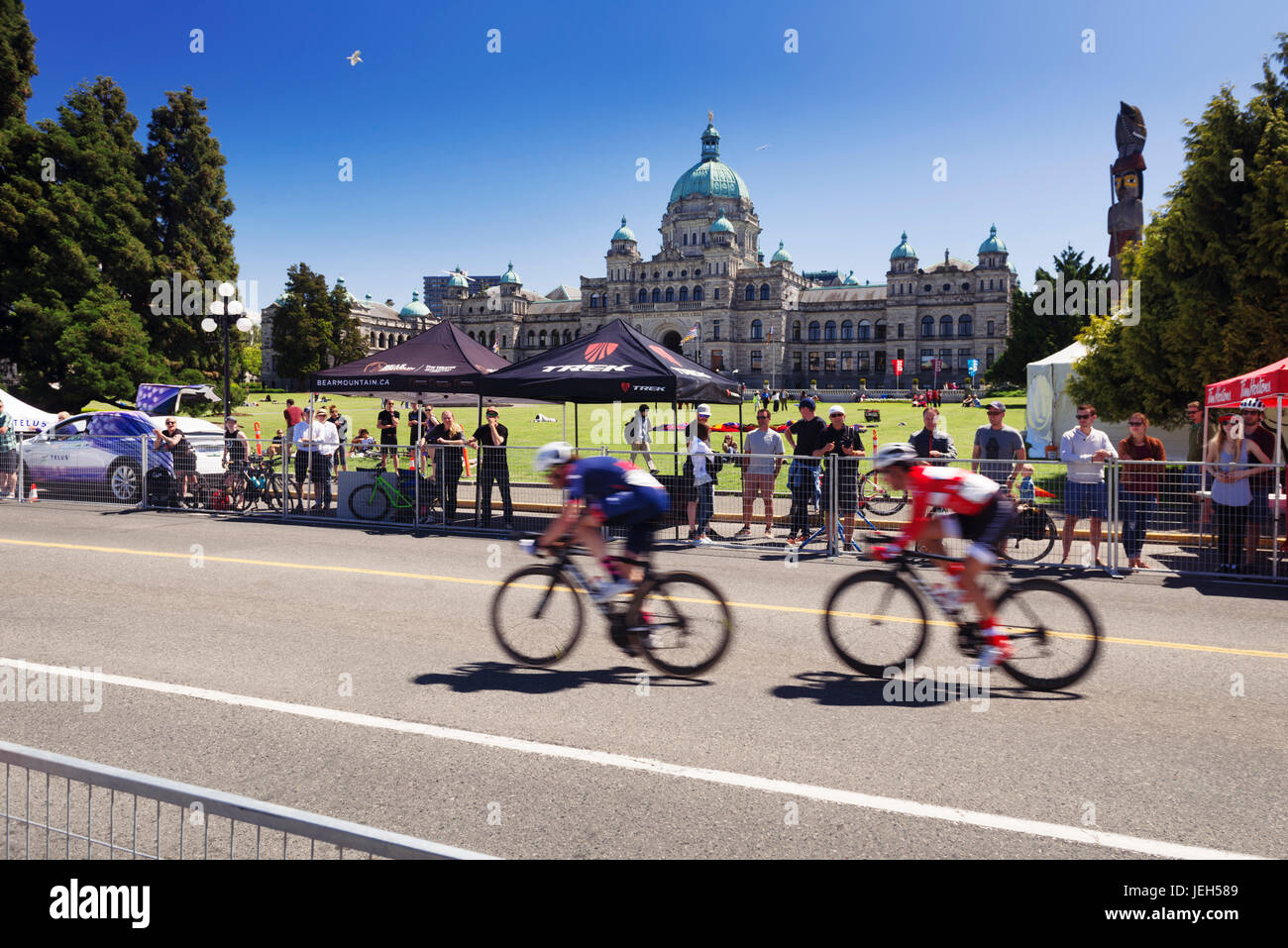 Victoria cycling series hi-res stock photography and images - Alamy