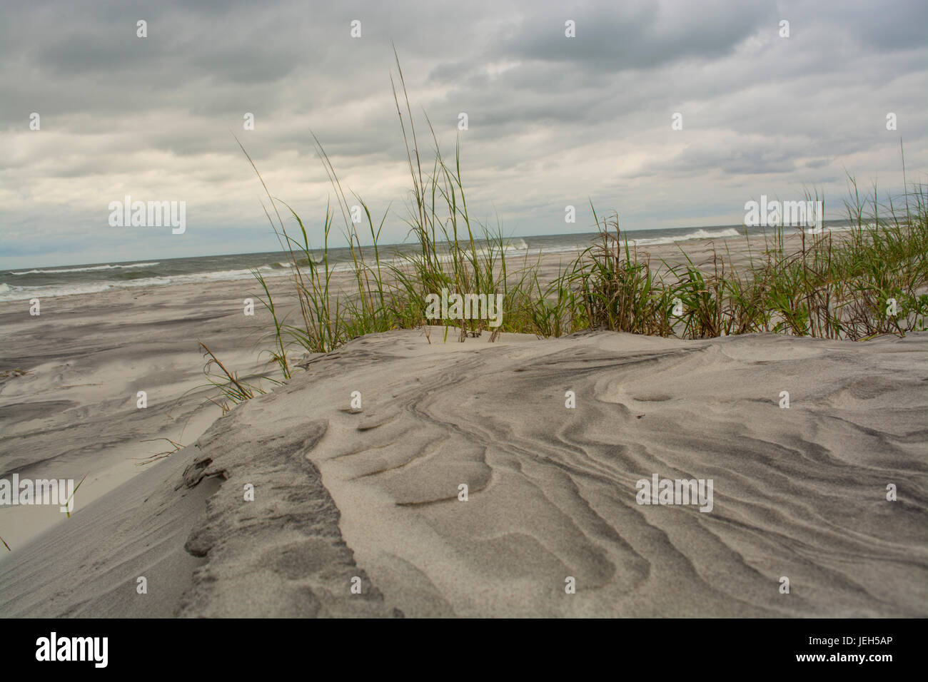 Sound of ocean waves hi-res stock photography and images - Alamy