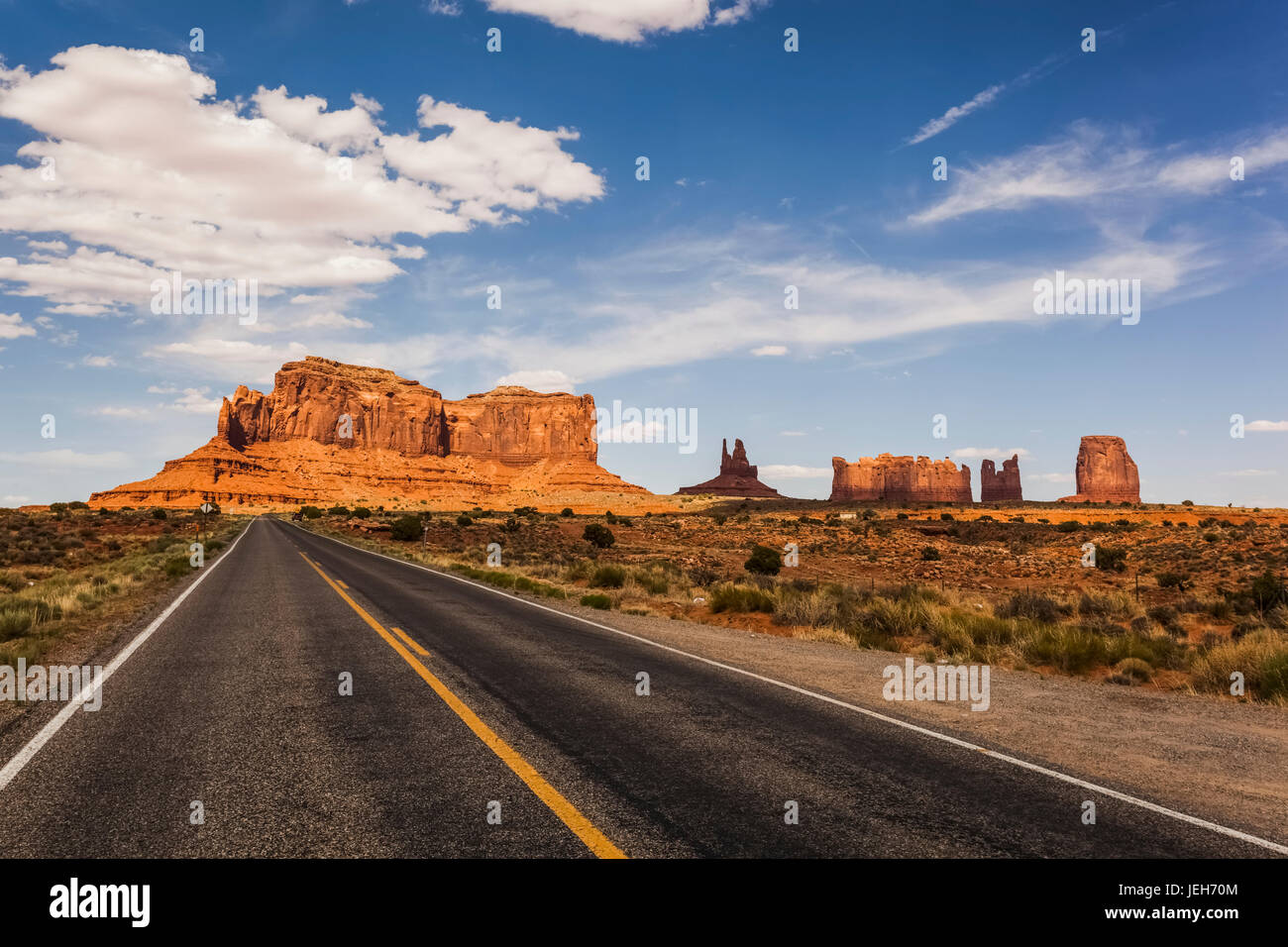 Arid desert rock formations hi-res stock photography and images - Alamy