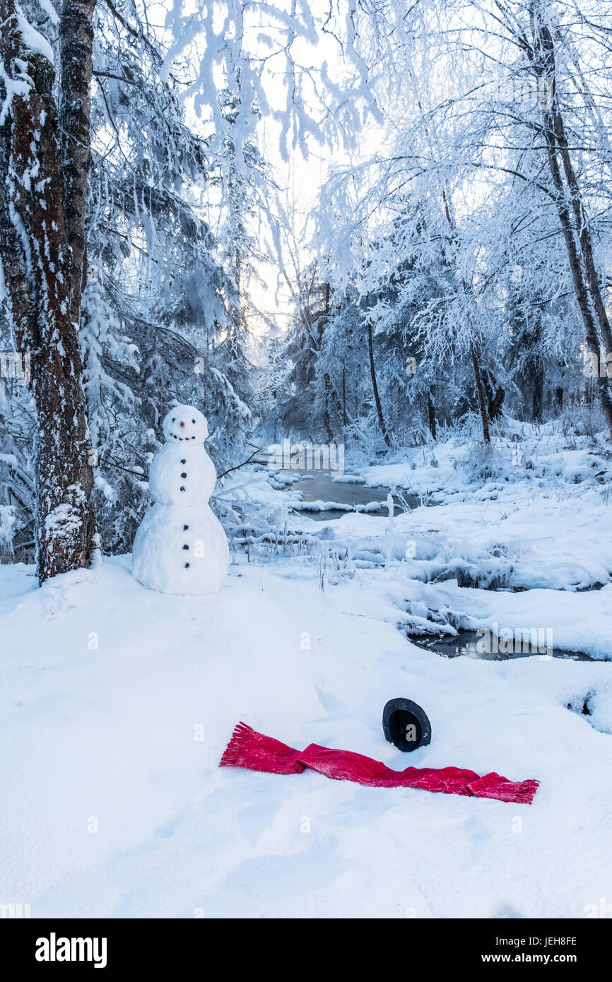 Snowman with red scarf and top hat hi-res stock photography and images ...