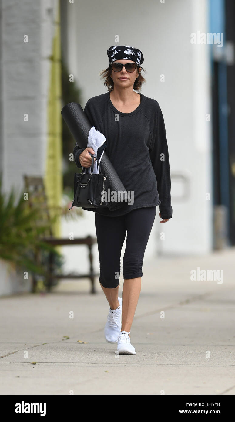 Lisa Rinna finishes her yoga class Featuring: Lisa Rinna Where: Los ...