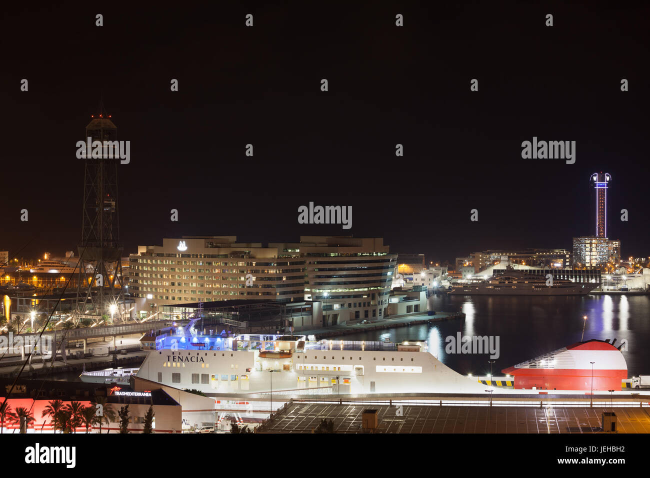 Barcelona cruise port terminal hi-res stock photography and images - Alamy