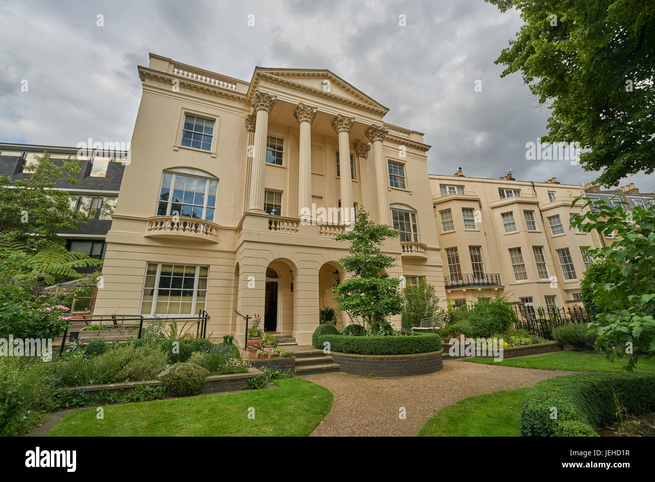 the royal college of physicians london Stock Photo - Alamy
