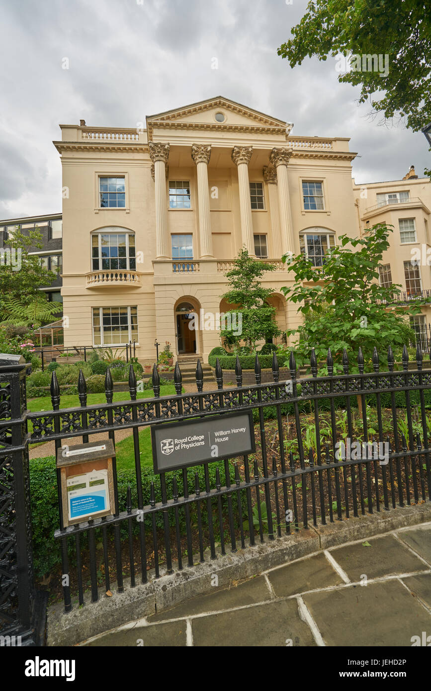 the royal college of physicians london Stock Photo - Alamy