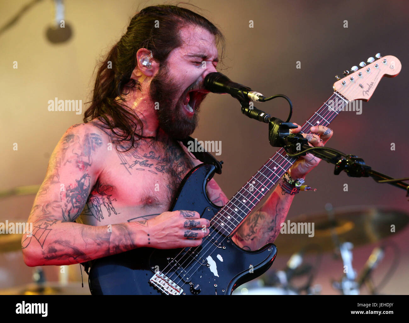 Simon Neil of Biffy Clyro performing on the Pyramid Stage at ...