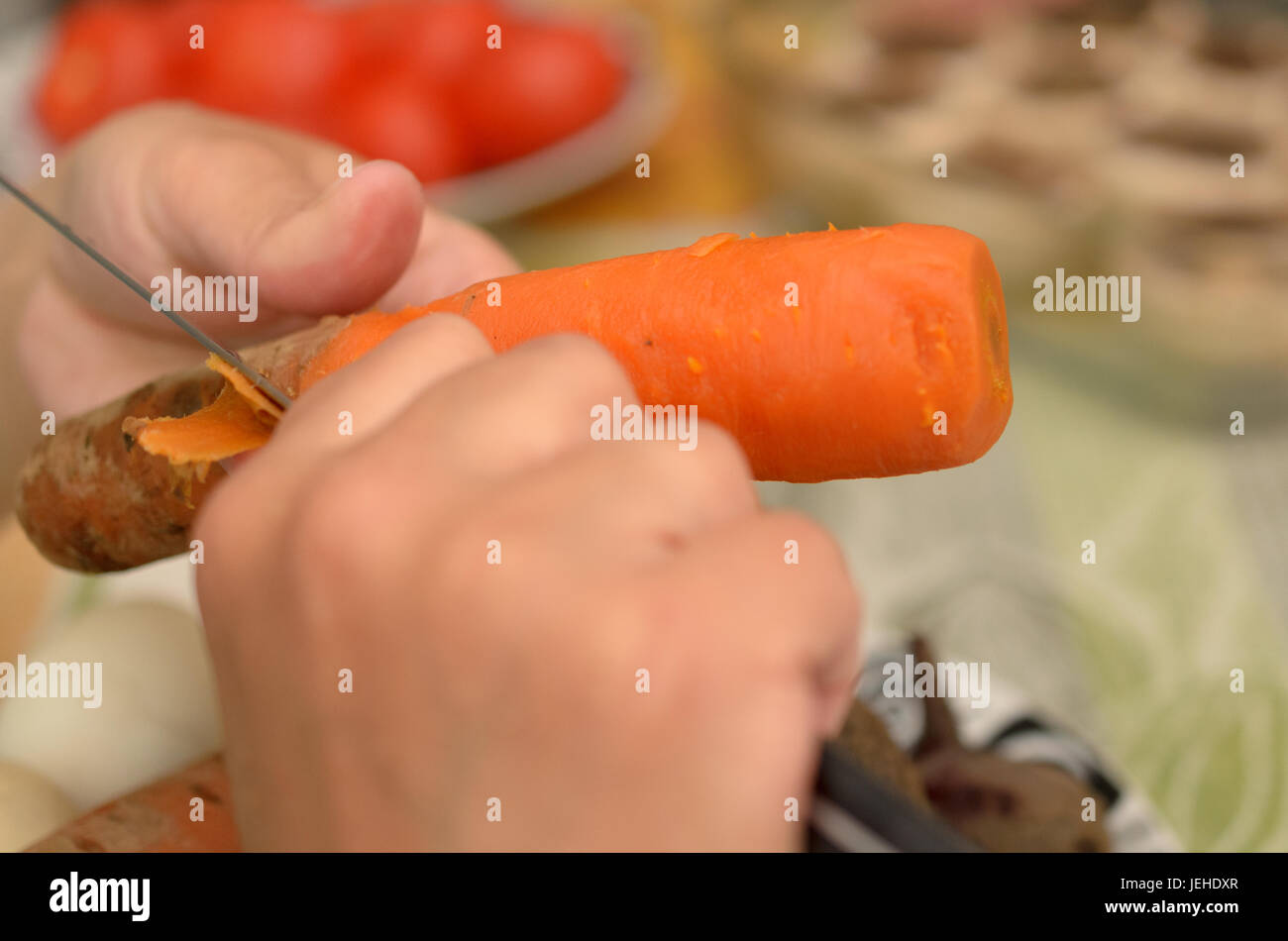 The process of preparing delicious dishes in details using a knife and ...