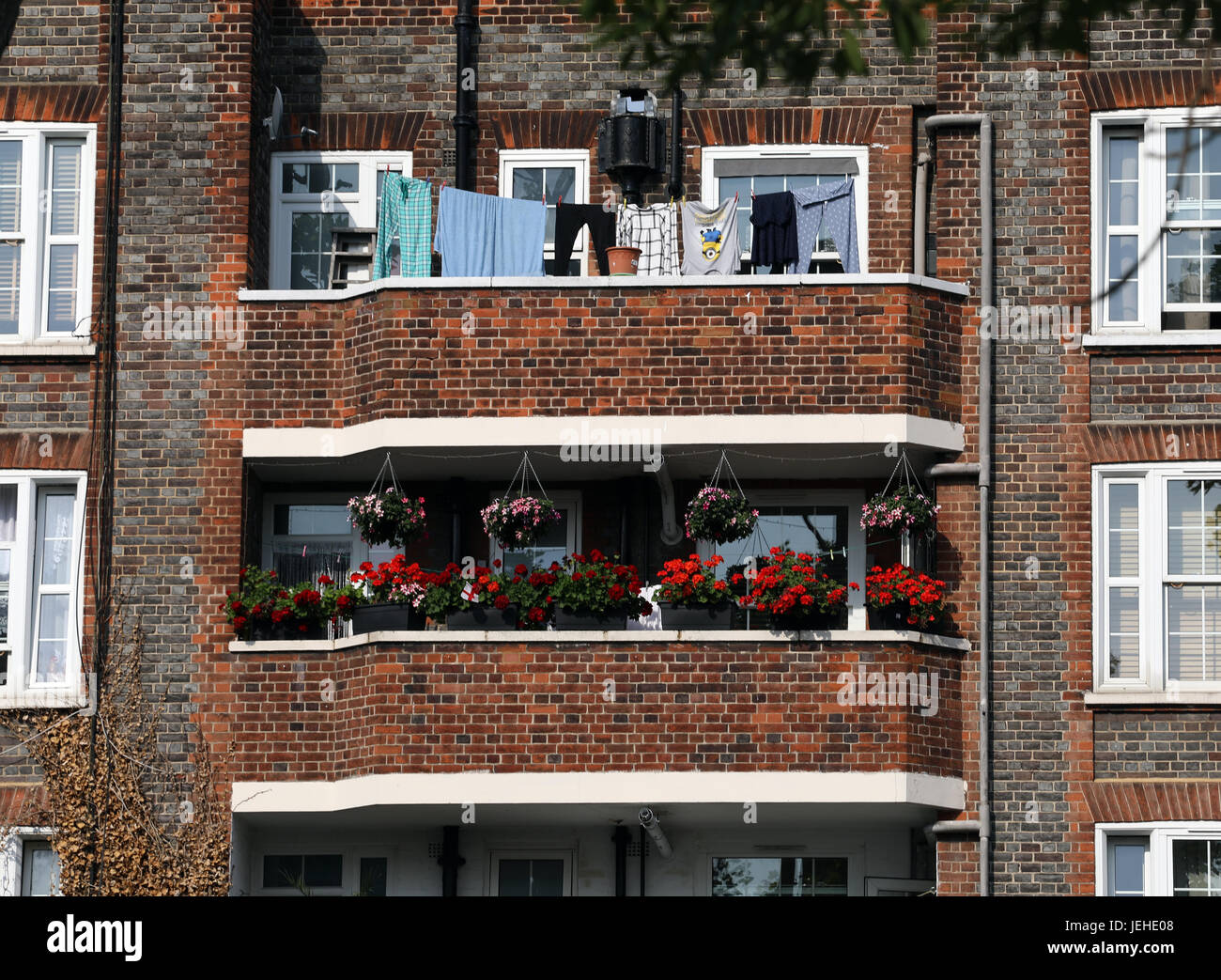 Council flat balconies hi-res stock photography and images - Alamy