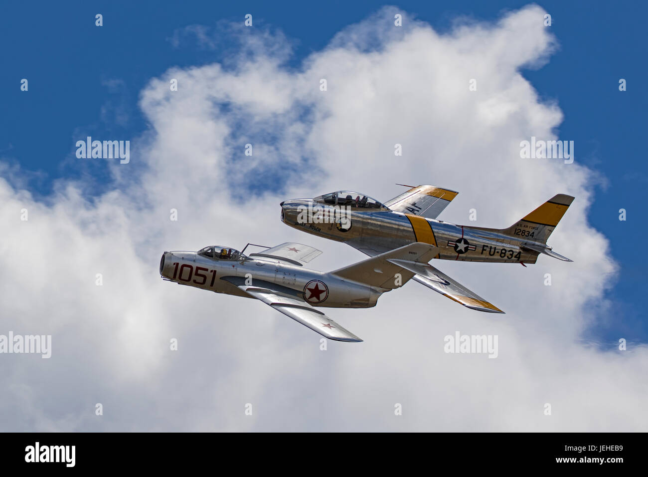 Flying dog trail hi-res stock photography and images - Alamy