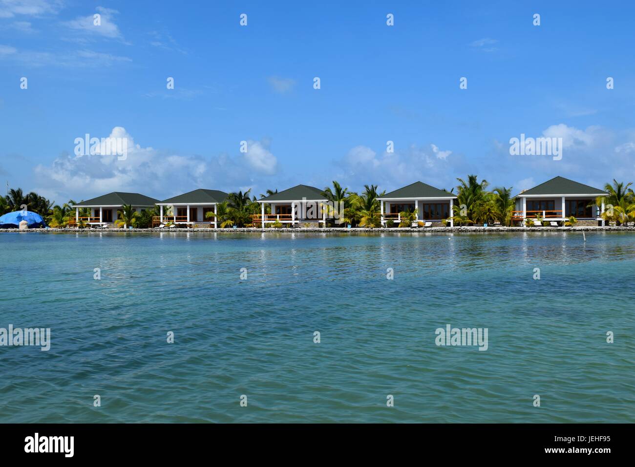 Cottages tropical architecture hi-res stock photography and images - Alamy