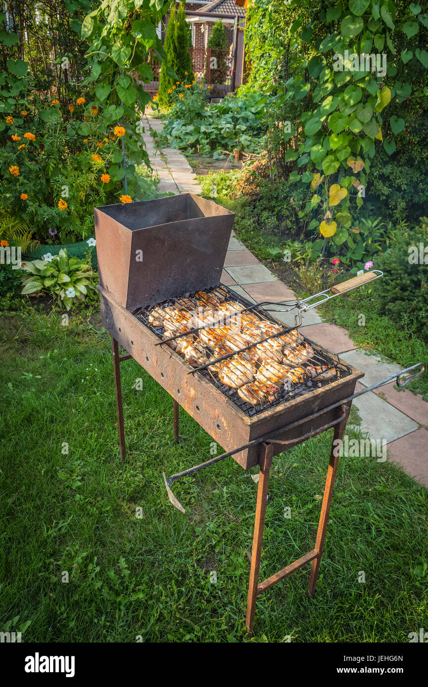 Cooking Brazier Stock Photos & Cooking Brazier Stock Images - Alamy