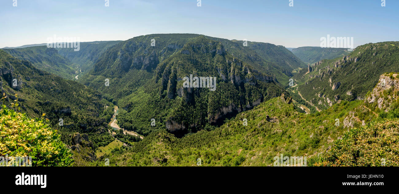 Gorges du tarn view from Point Sublime UNESCO World Heritage Site ...
