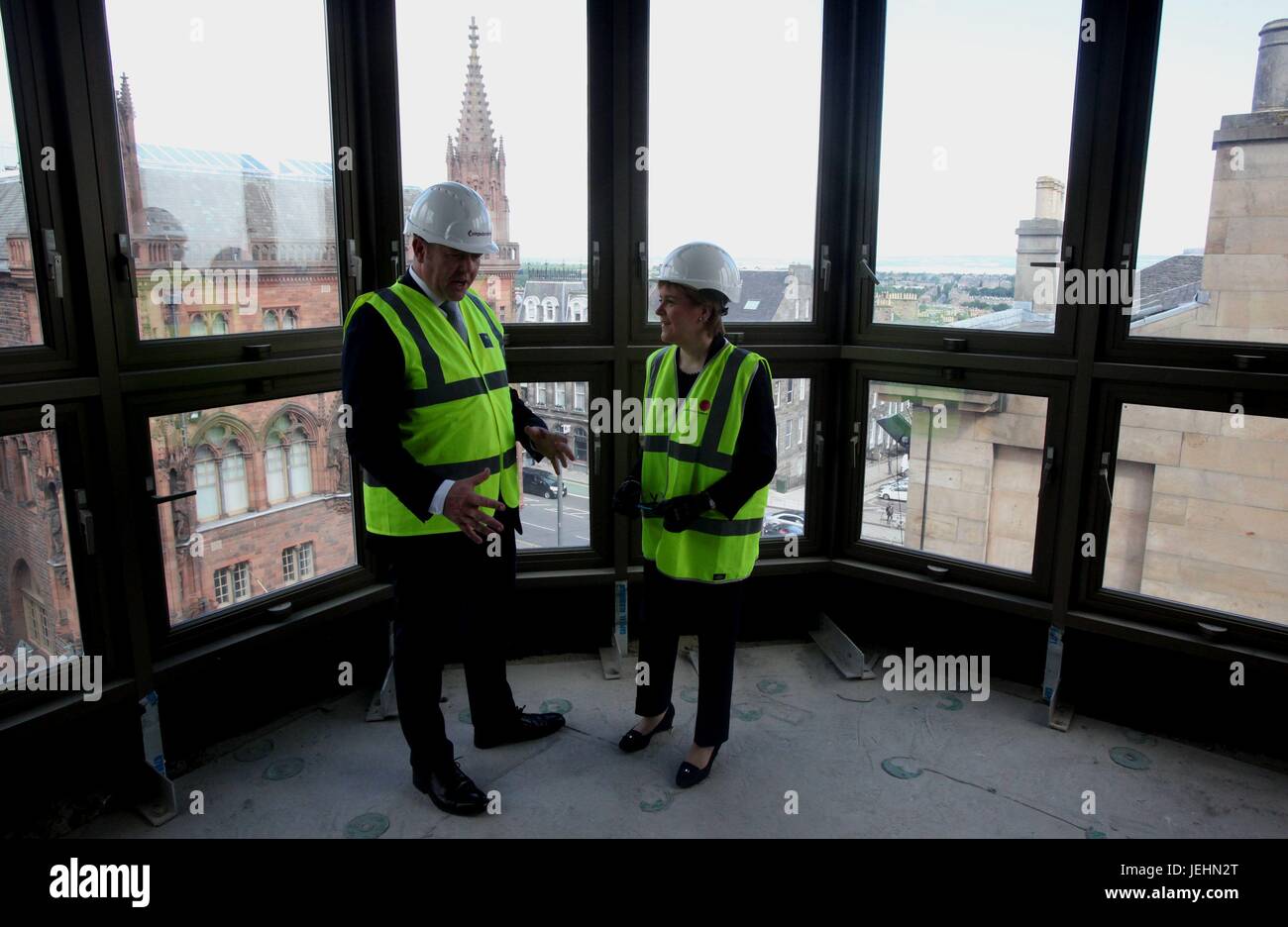 President and global CEO of Computershare, Stuart Irving shows First ...