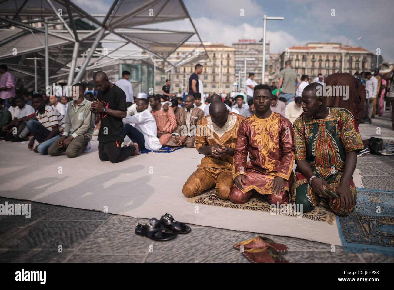 Naples, Italy. 25th June, 2017. Muslims in Naples offer Eid prayers on ...
