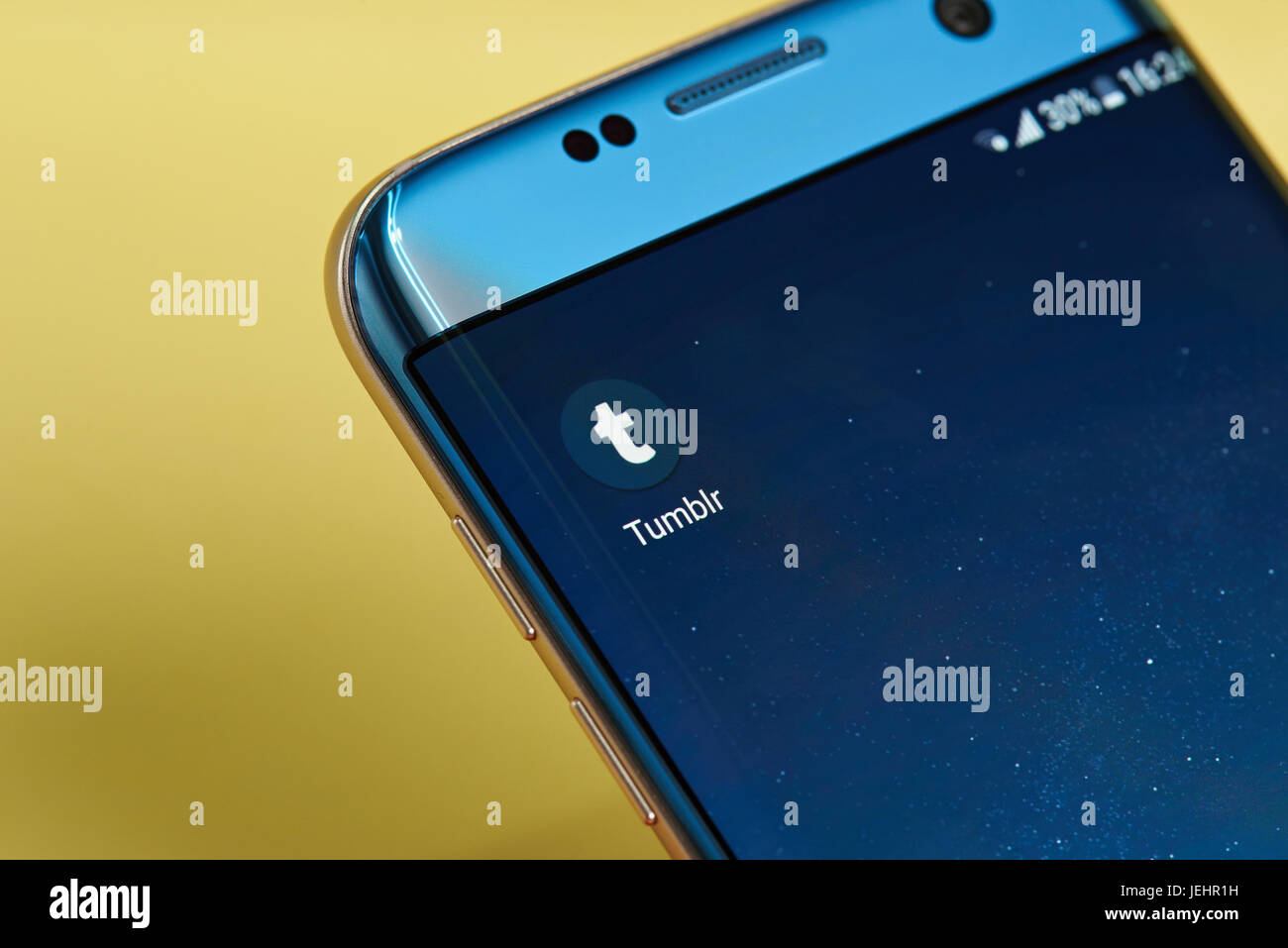 Tumblr logo hi-res stock photography and images - Alamy