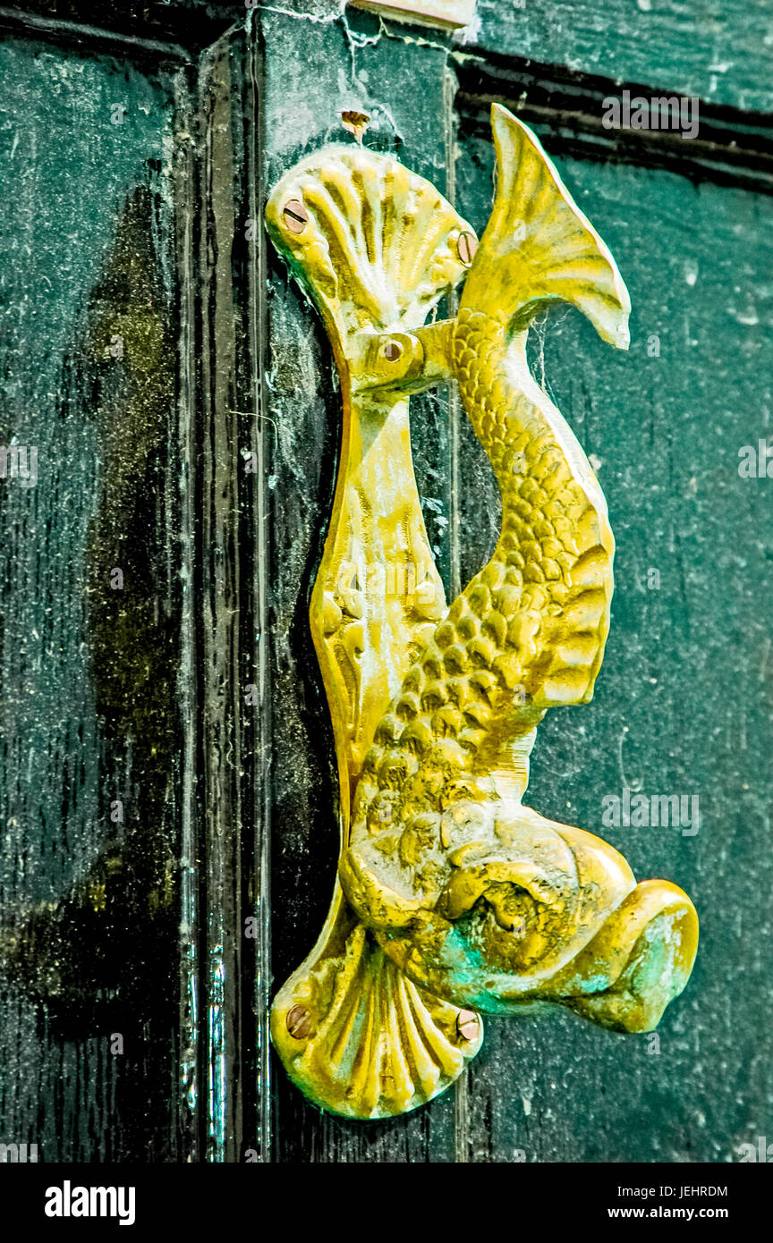 Brass fish door knocker hi-res stock photography and images - Alamy