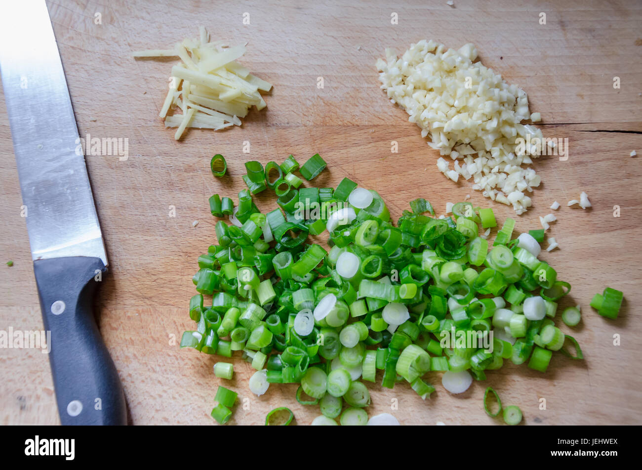 Scallions sliced hi-res stock photography and images - Alamy