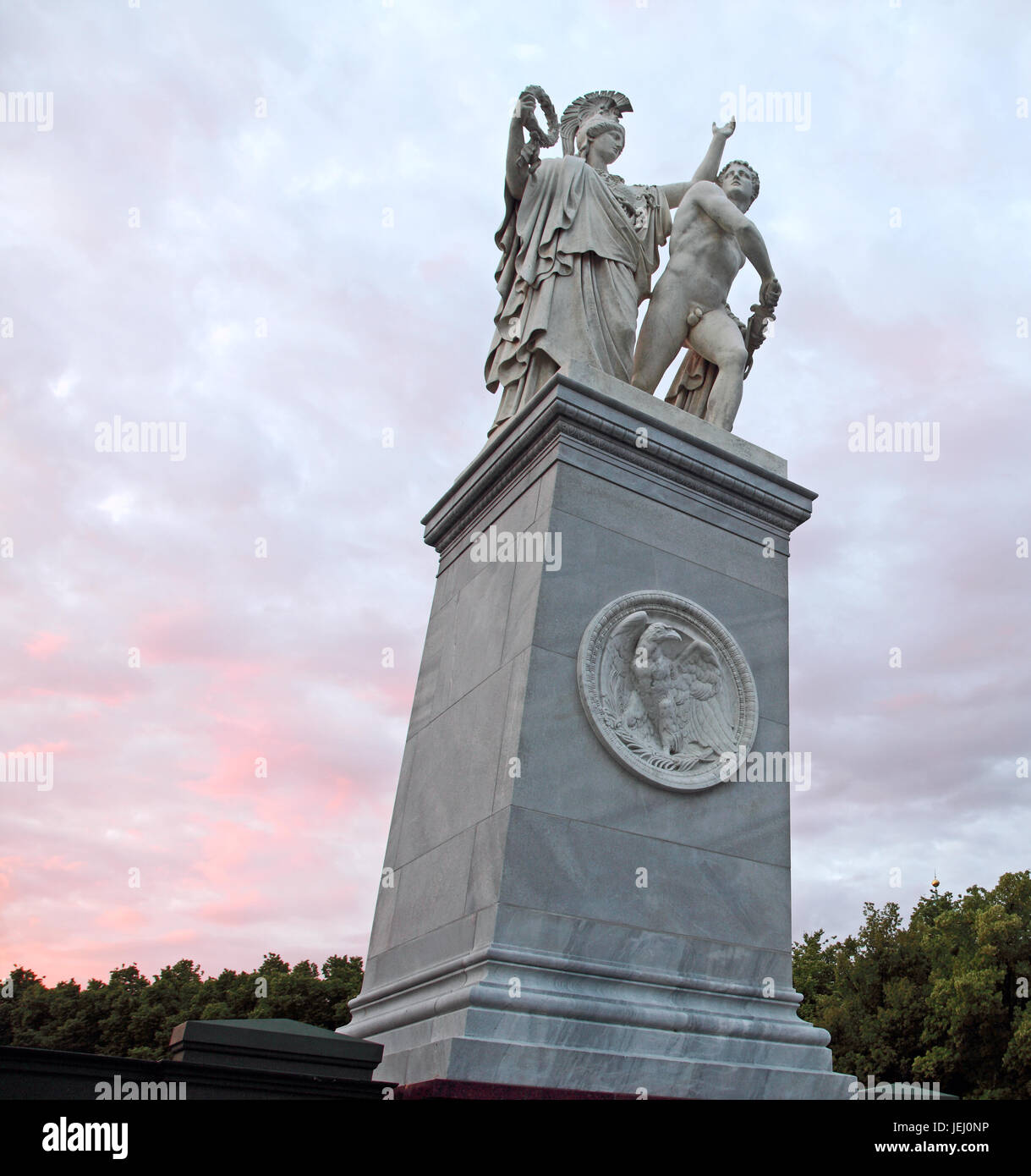 Marmor statue hi-res stock photography and images - Alamy