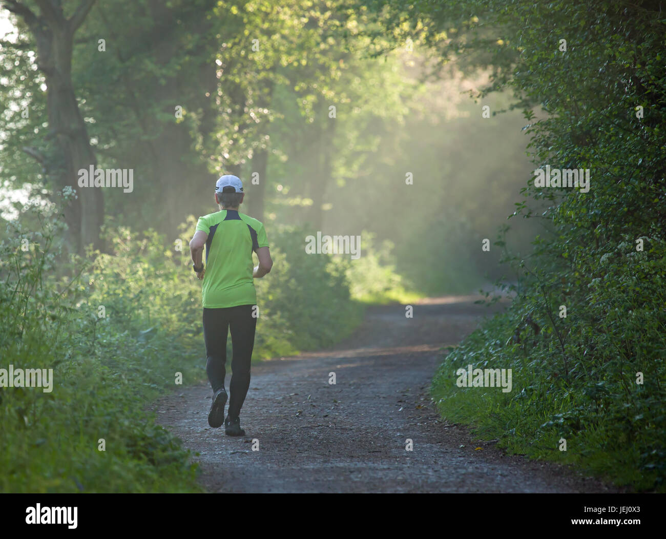 Track and woman hi-res stock photography and images - Alamy