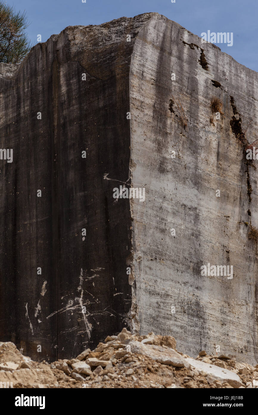 Reportage on the Val d'Orcia, between mercury mines, landscapes and ...