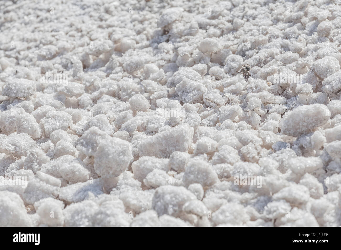 Sodium chloride nacl crystal hi-res stock photography and images - Alamy