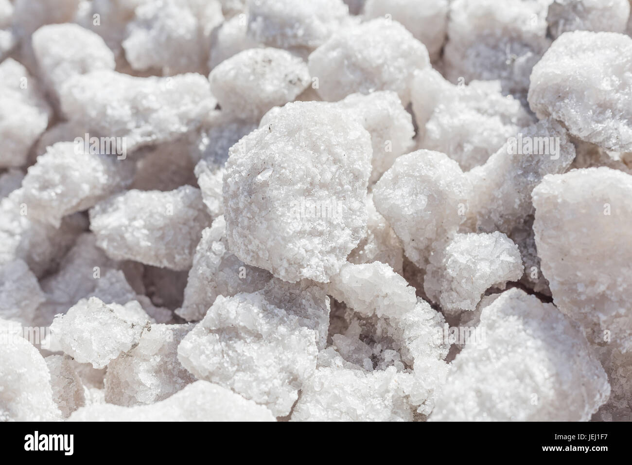 Crystal sodium chloride hi-res stock photography and images - Alamy