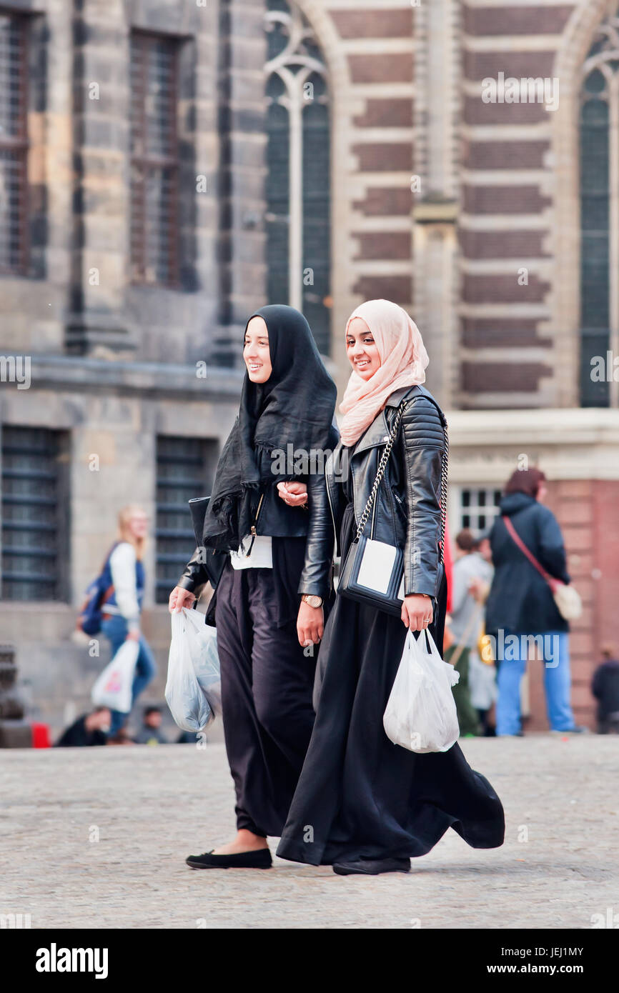 Amsterdam girls hi-res stock photography and images - Alamy