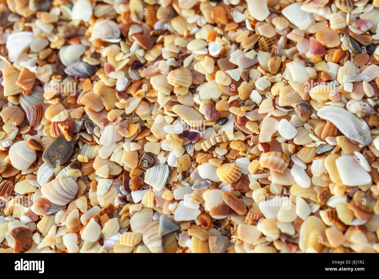 Heap of pebbles hi-res stock photography and images - Alamy