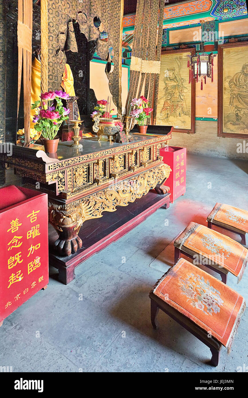 BEIJING-DEC. 27. Prayer room at the Daoist Baiyunguan (White Cloud ...
