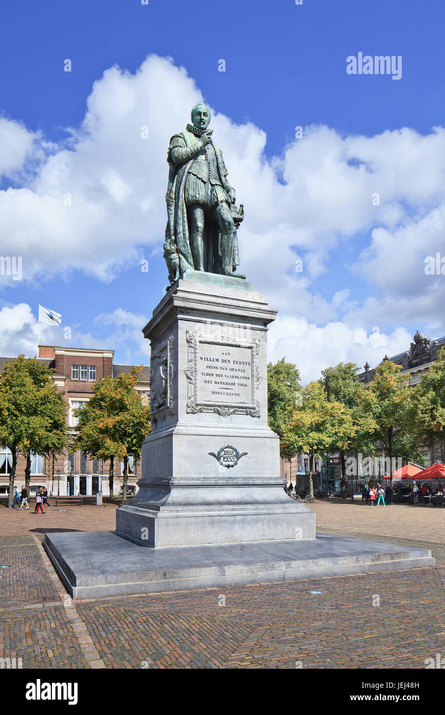 Statue of William I, first King of the Netherlands from House of Orange ...