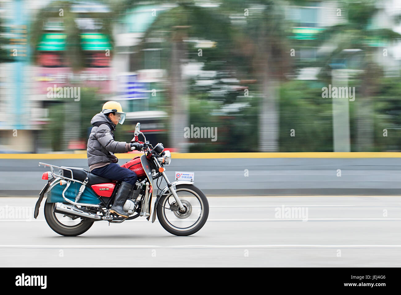 China motorcycle hi-res stock photography and images - Alamy
