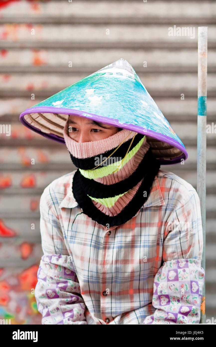 Female street sweeper hi-res stock photography and images - Alamy