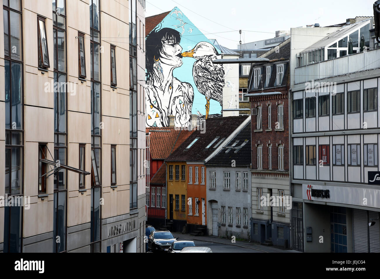 Aarhus, Denmark. 20th June, 2017. A beautiful inner city with mural art ...