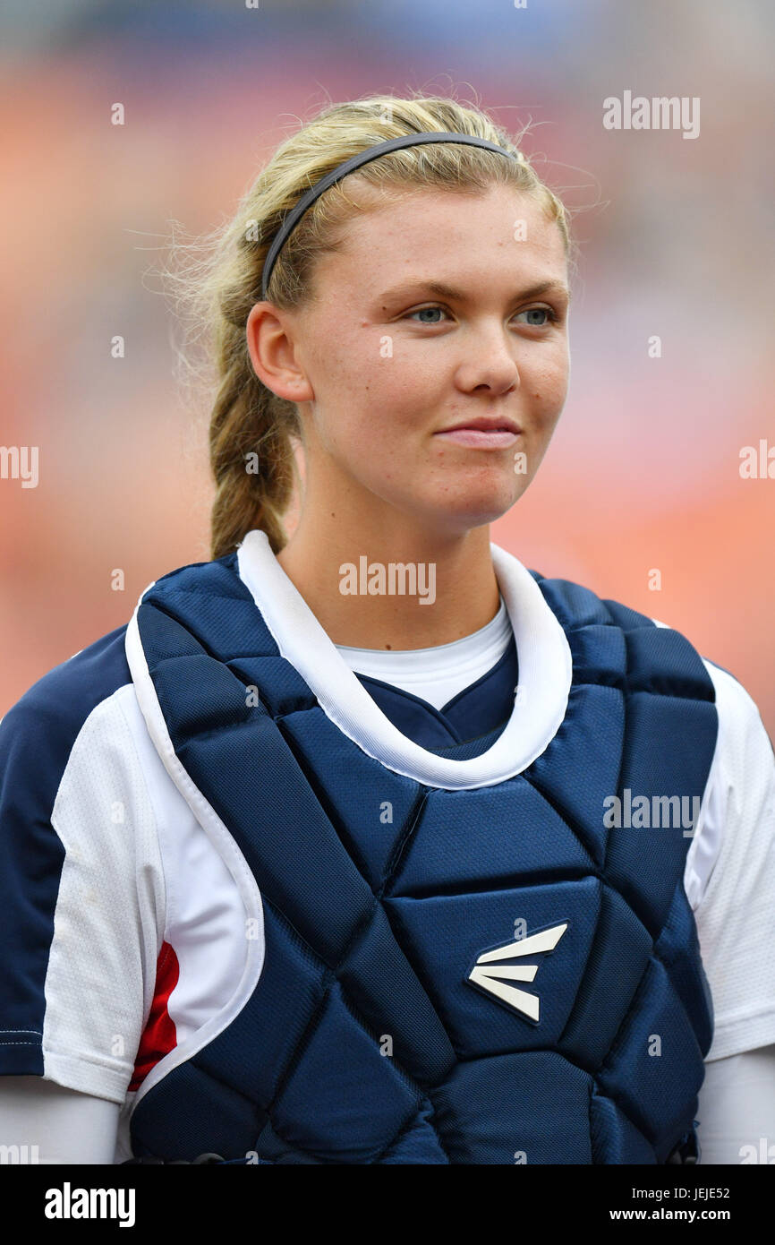 Yokohama Stadium, Kanagawa, Japan. 25th June, 2017. Paige Halstead (USA), JUNE 25, 2017 ...