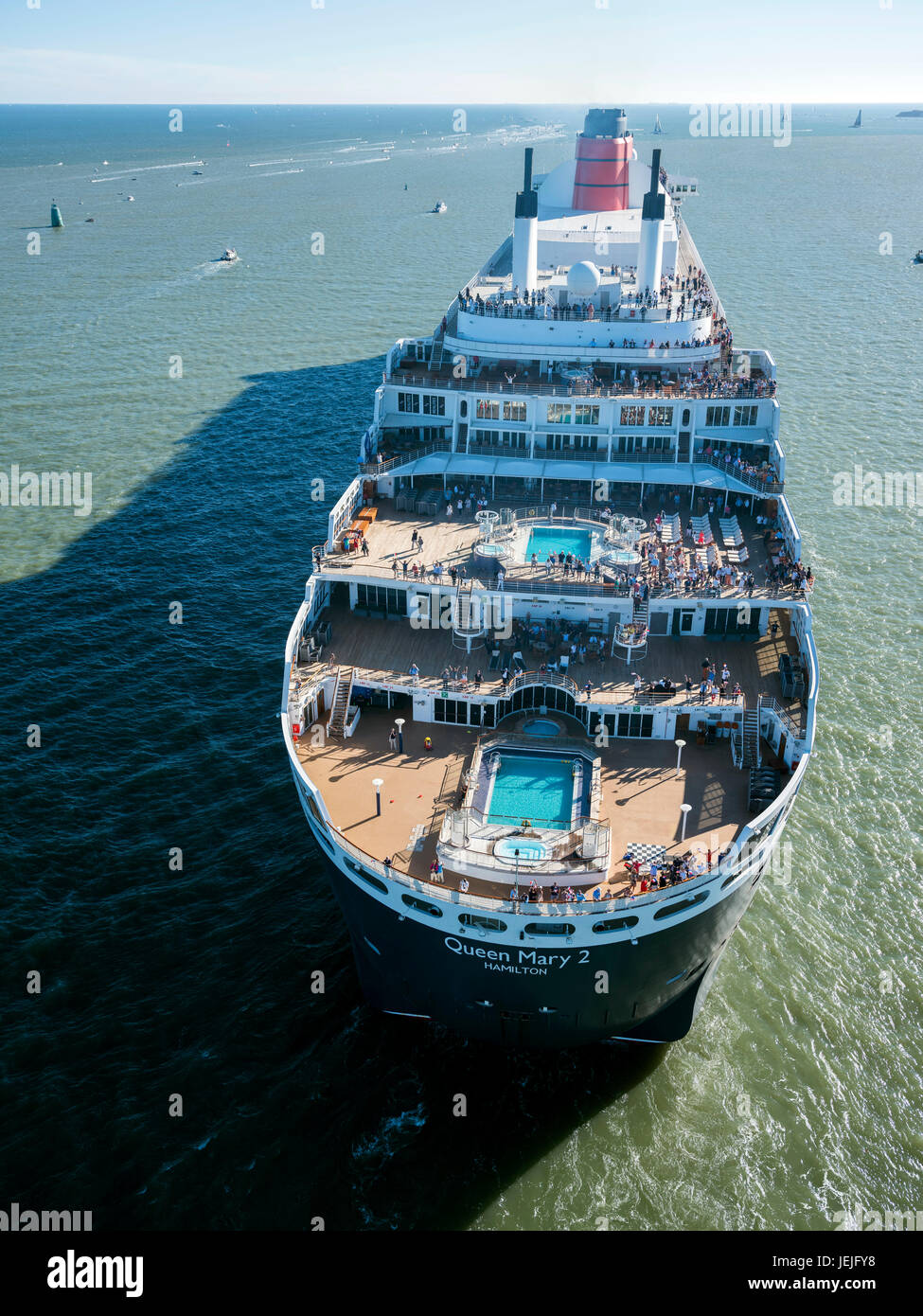 France ii sailing ship hi-res stock photography and images - Alamy