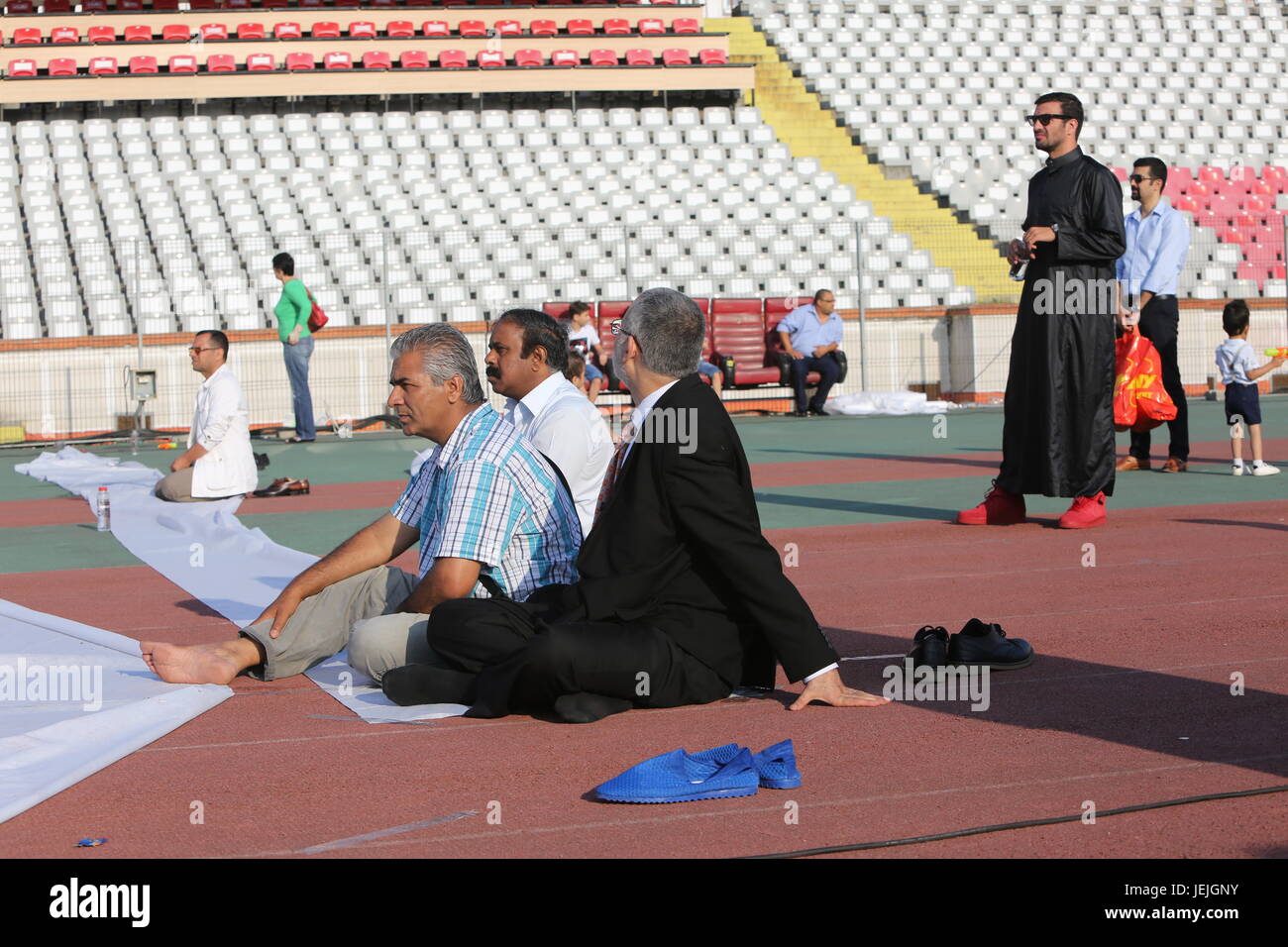 Muslims Celebrating The High Resolution Stock Photography and Images ...