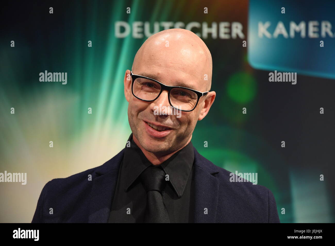 Cologne, Germany. 24th June, 2017. The camera man Chris Wright poses at ...