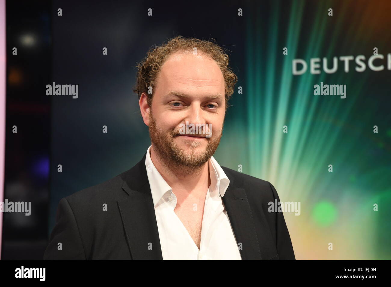 Cologne, Germany. 24th June, 2017. The camera man Joe Berger poses at ...
