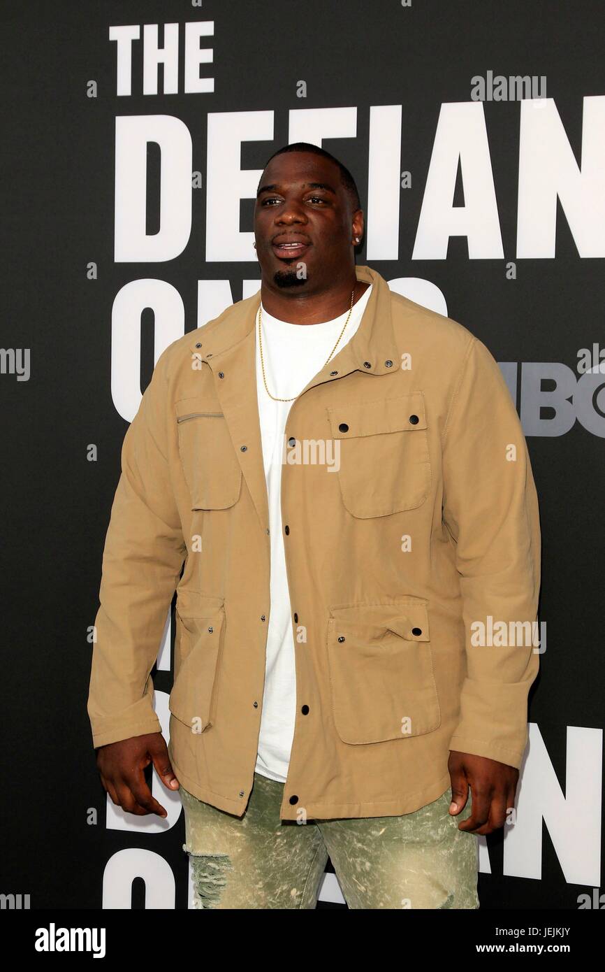 Donovan Carter at arrivals for THE DEFIANT ONES Premiere, Paramount ...