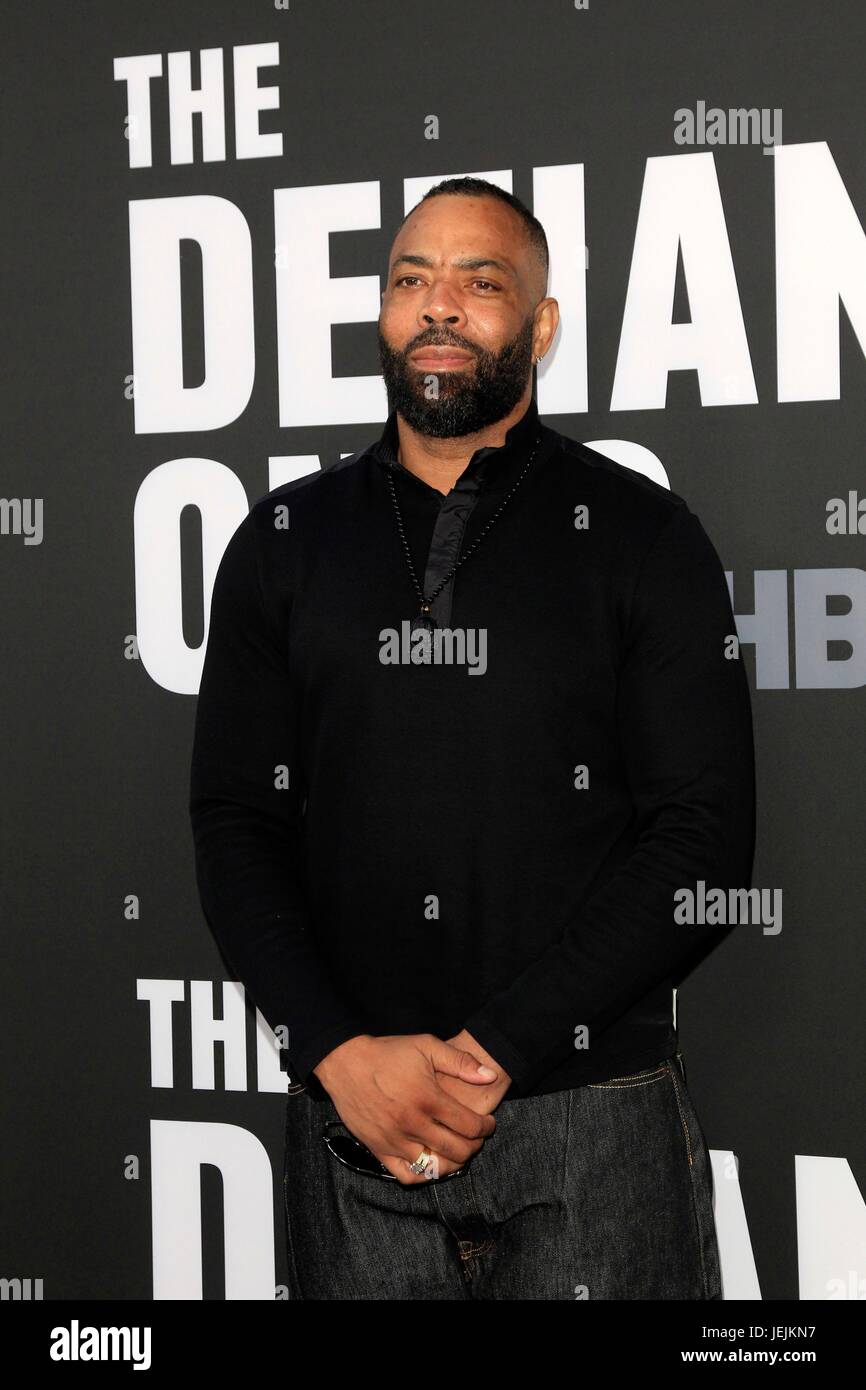 The DOC at arrivals for THE DEFIANT ONES Premiere, Paramount Theatre ...