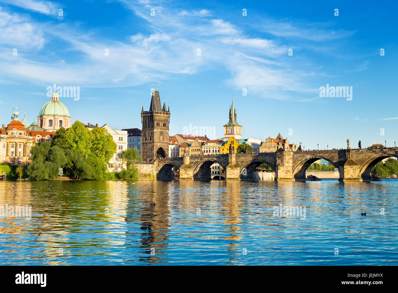 Charles bridge gothic architecture hi-res stock photography and images ...