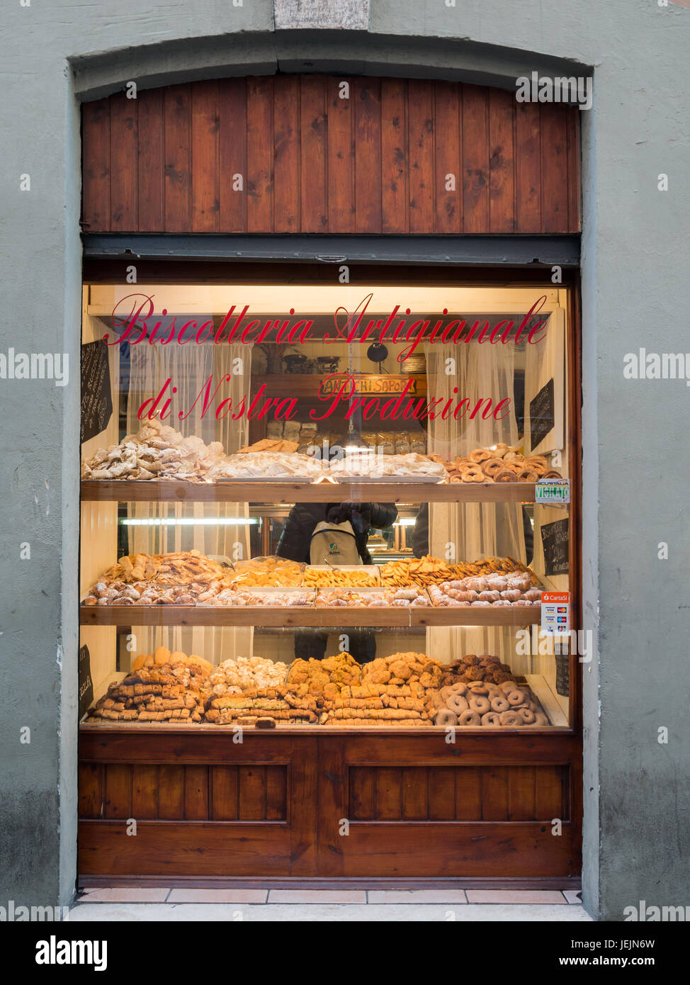 Pastry shop window, Rome Stock Photo - Alamy