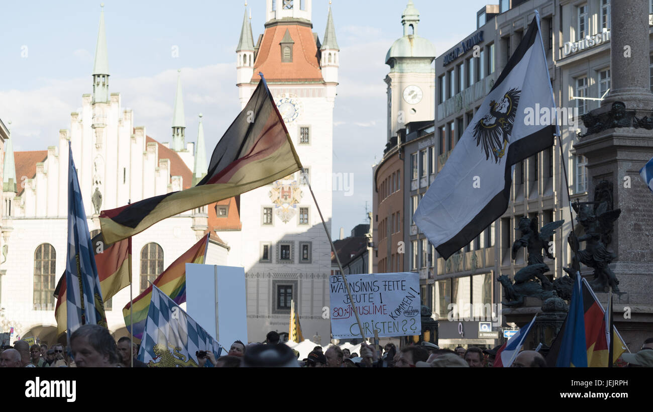 Pegida munchen hi-res stock photography and images - Alamy