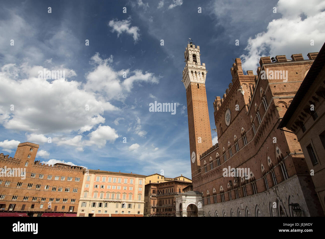 Piazzo del Campo Stock Photo - Alamy