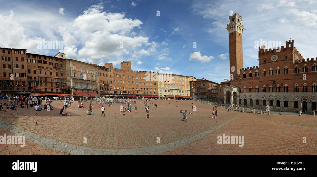 Piazzo del Campo Stock Photo - Alamy