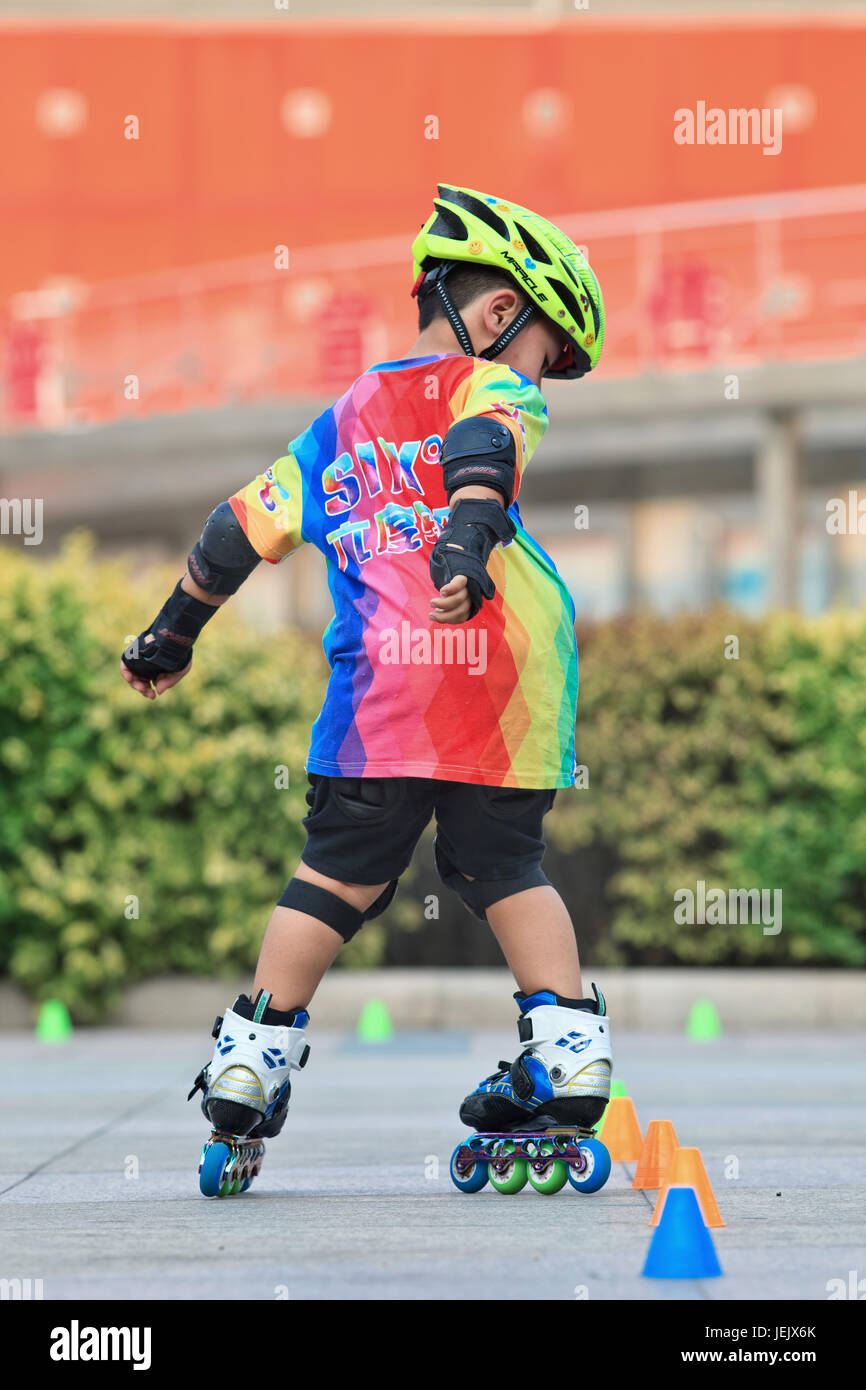 Action outfit hi-res stock photography and images - Alamy
