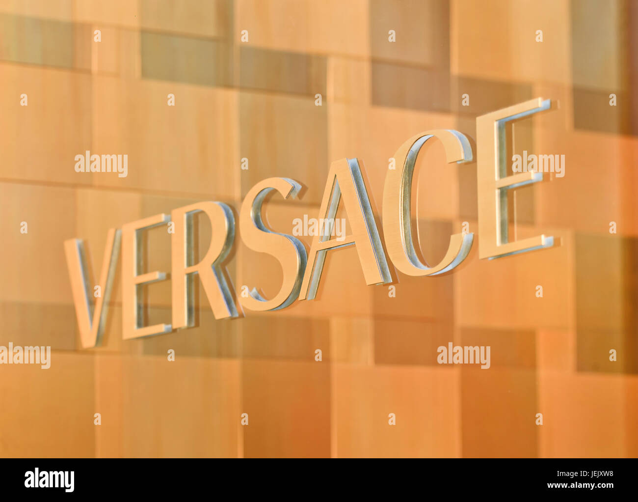 Versace logo hi-res stock photography and images - Alamy