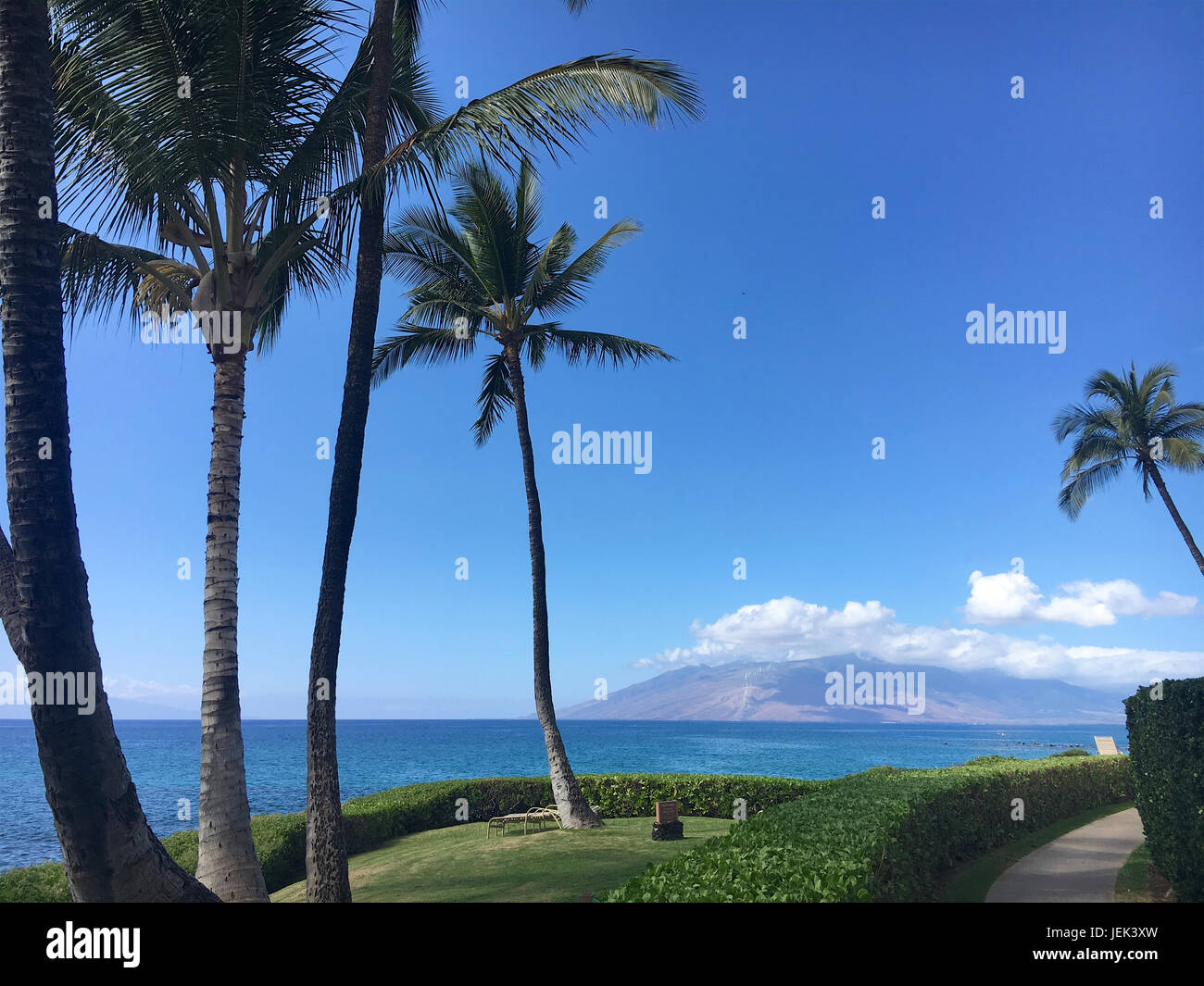 Wailea Beach Path on the Hawaiian island of Maui Stock Photo - Alamy