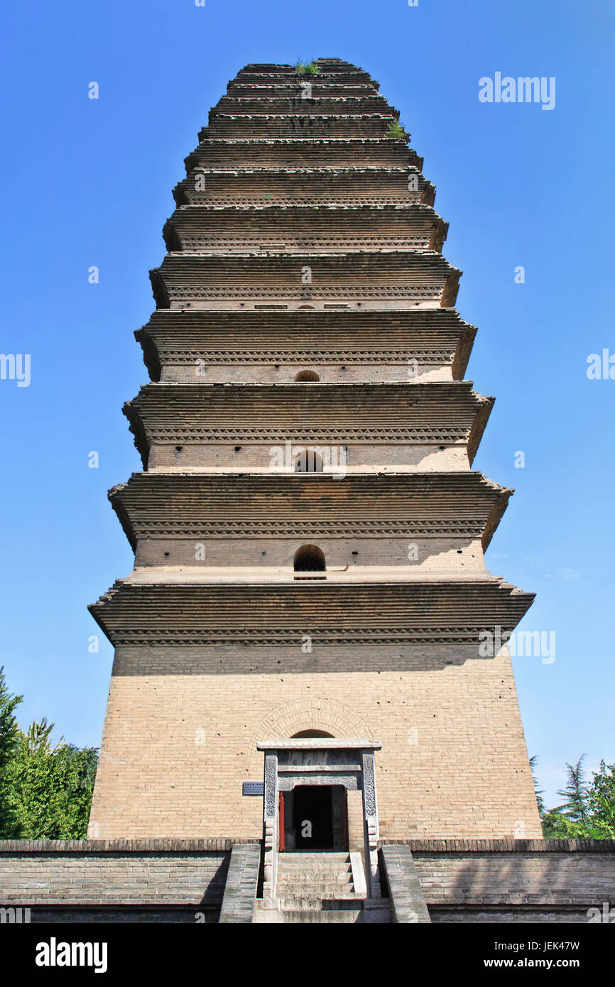 Small wild goose pagoda xian hi-res stock photography and images - Alamy